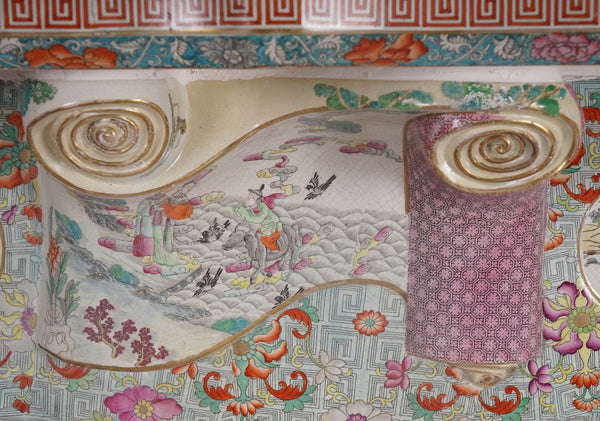 A Fine and Rare Mason's Ironstone Chinoiserie Chimneypiece - Anthony Outred